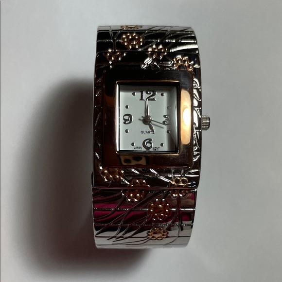 Accessories | Silver And Rose Gold Tone Floral Quartz Hinged Cuff Sle ...